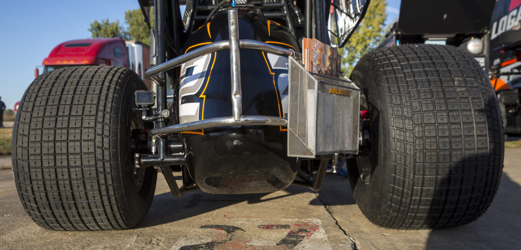 Lakeside Speedway Stats, Video, News & Photos | World of Outlaws