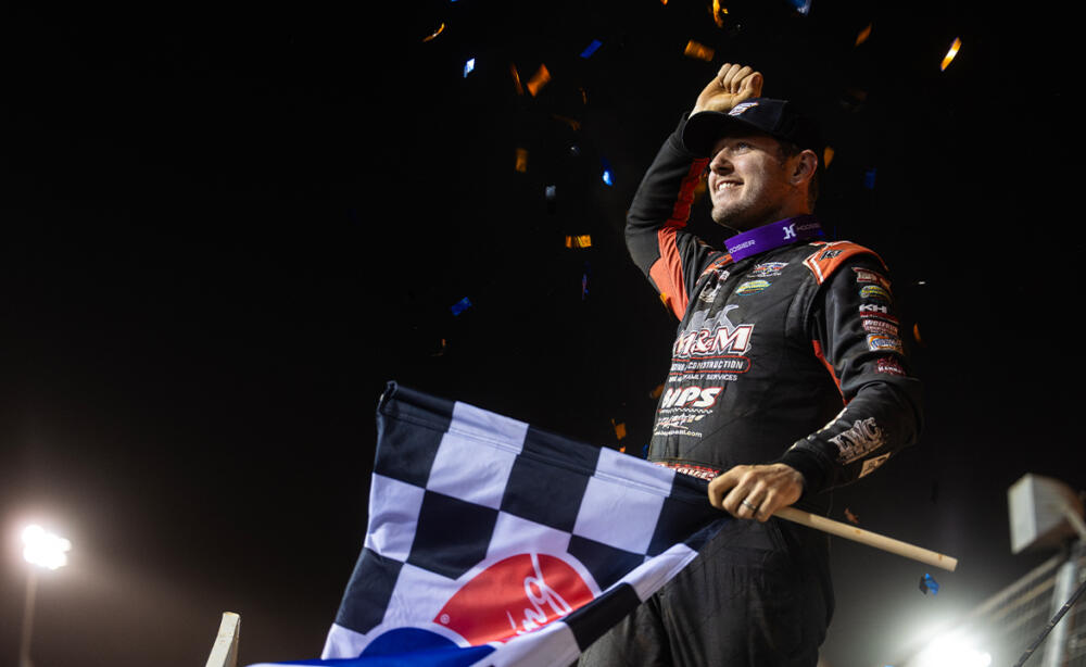 CHARLOTTE SWEEP: Marks Outlasts Peck, Courtney for Thrilling Charlotte ...