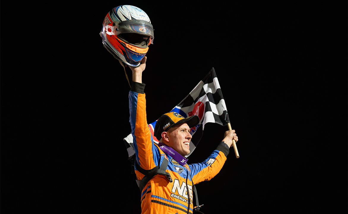 THRILL OF THE SHOW: Nick Hoffman Wins Illini 100 Opener in Photo Finish ...