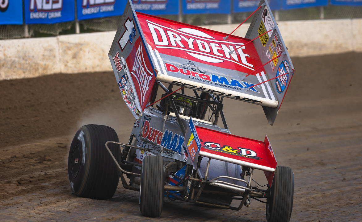 CROWN CHASING: Logan Schuchart Hungry to Wear Kings Royal Crown | World ...