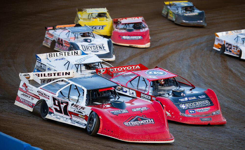 1 MONTH ALERT: World of Outlaws Late Models Debut at Wilmot During July ...