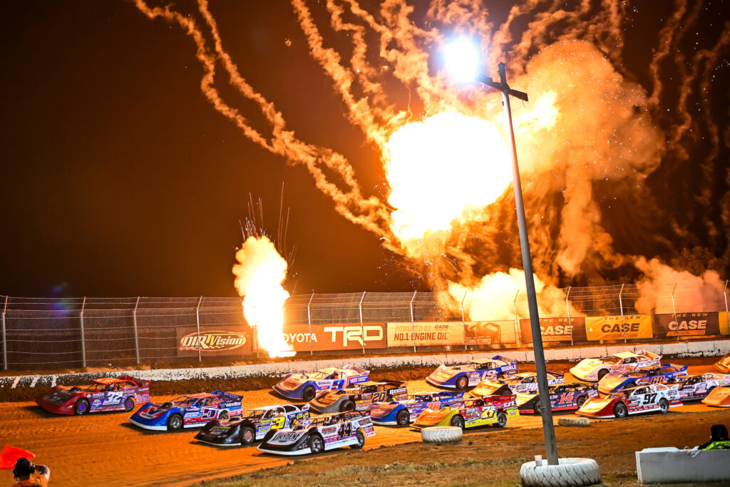 WHAT TO WATCH FOR: Atomic Speedway Brings Fireworks, High Banks to ...