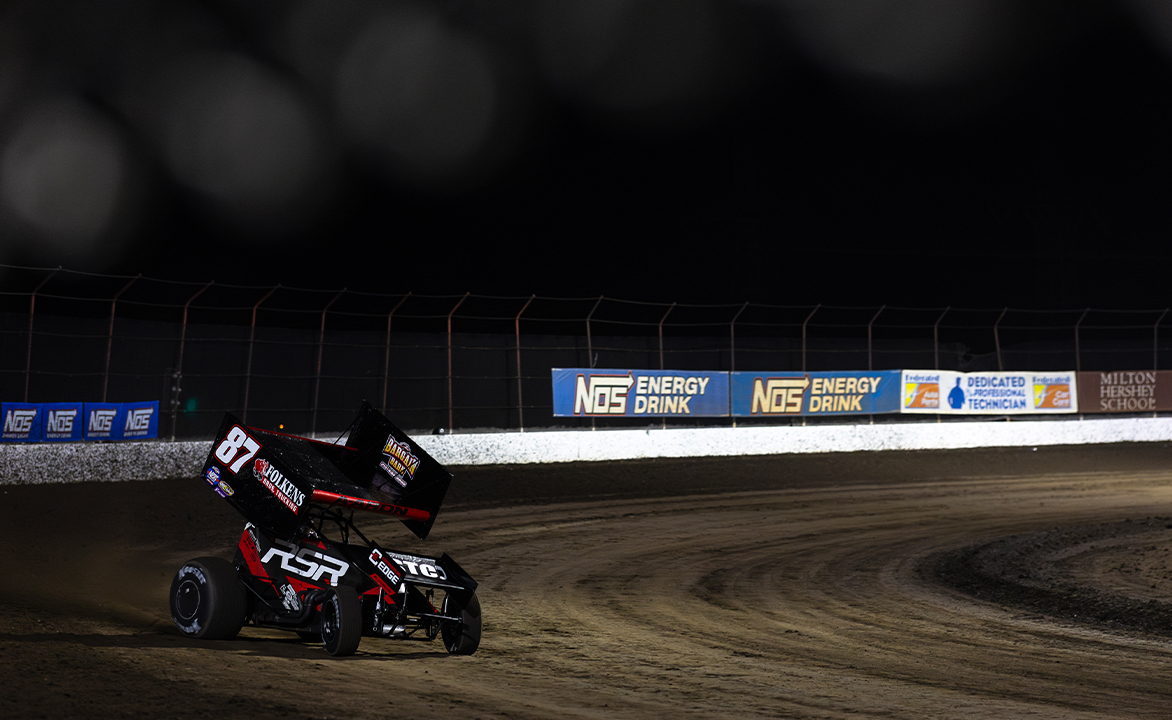 ALL A-ARON: Reutzel Survives Gravel’s Last Lap Charge to Keep Perfect ...