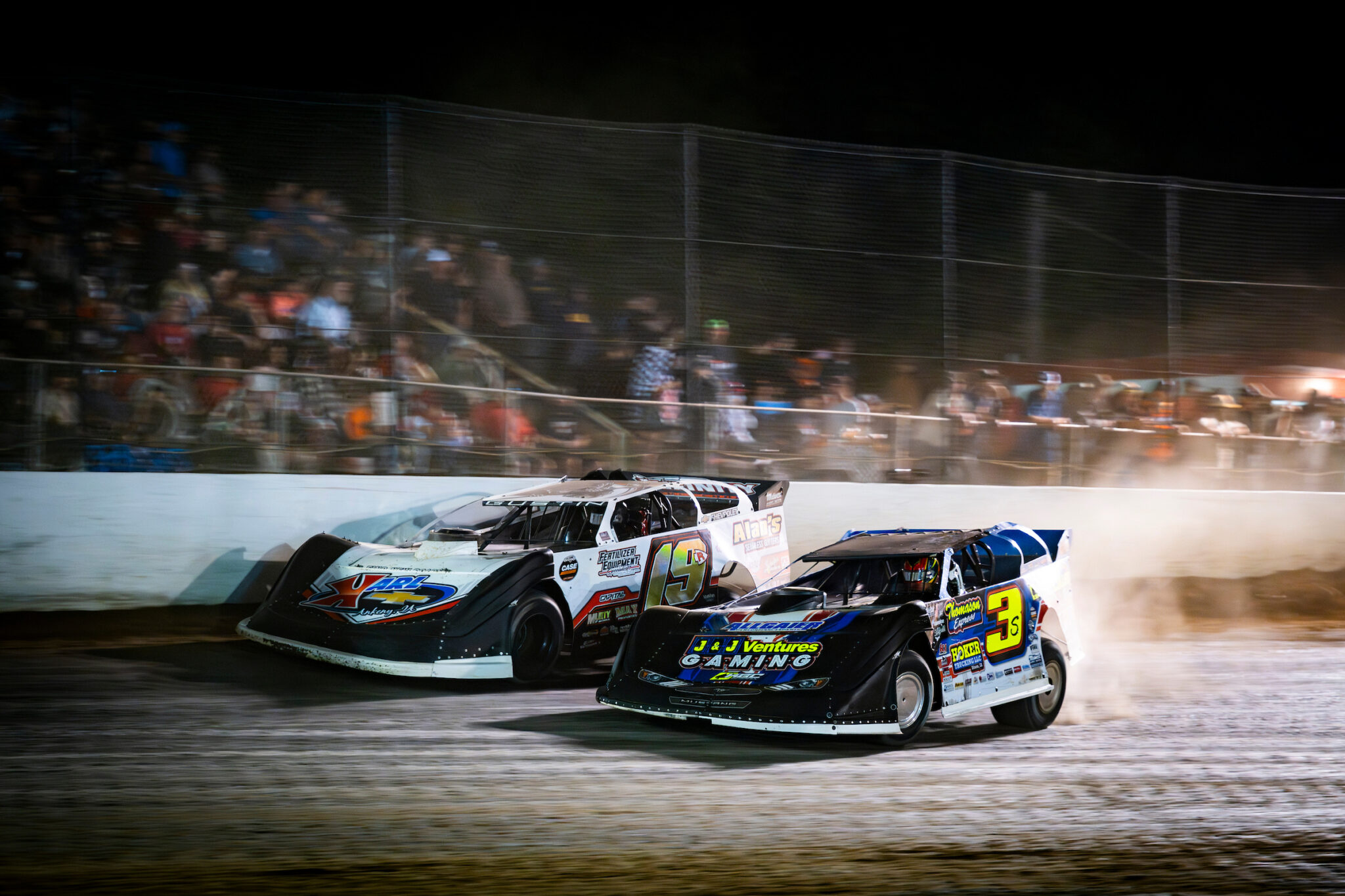 WHAT TO WATCH FOR: Three-Way Championship Battle Closes Out World of ...