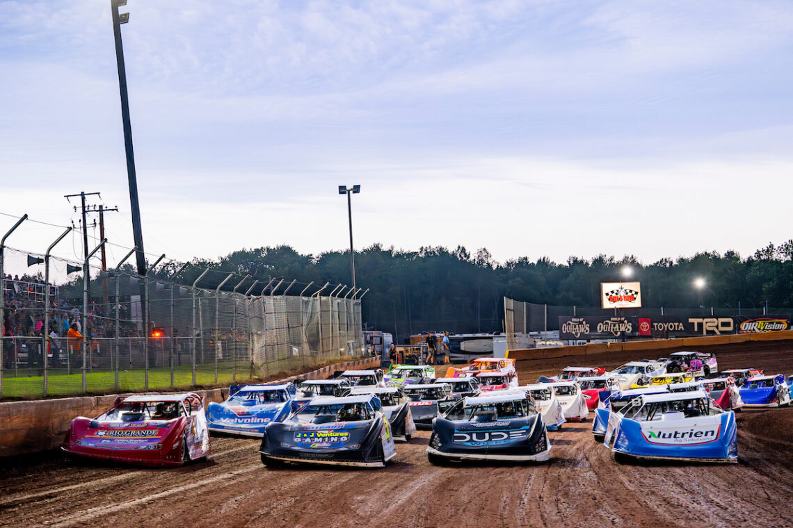 Cedar Lake Speedway Archives | World of Outlaws