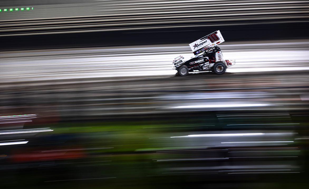 World of Outlaws NOS Energy Drink Knoxville Nationals Championship ...