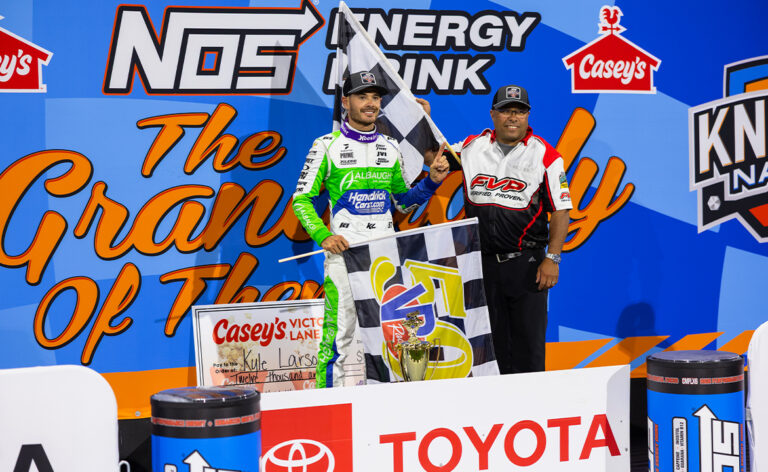 ANOTHER ONE: Kyle Larson Wins Thursday’s Knoxville Nationals Qualifying Night from Fifth | World ...